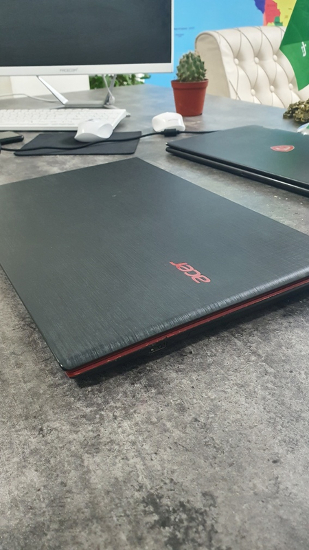 Acer Ofisnoy Notbuk