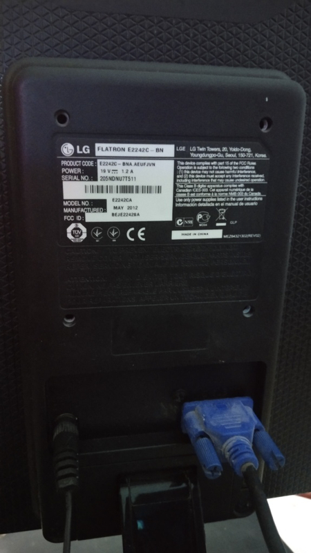 LG Flatron 2242C Led fullhd Ideal holatda Garantya bor