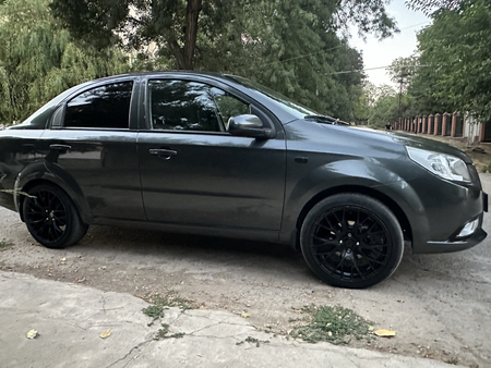 Nexia 3 2022 sotiladi  12000