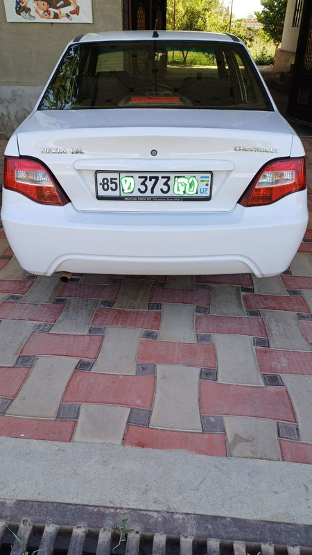 Nexia 2 sotiladi. Dons
2016 yil
153000 km yurgan
Benzinda
Kraska toza