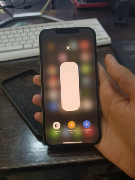 Iphone 12 pro max qora srochni yomkist 86% radnoy