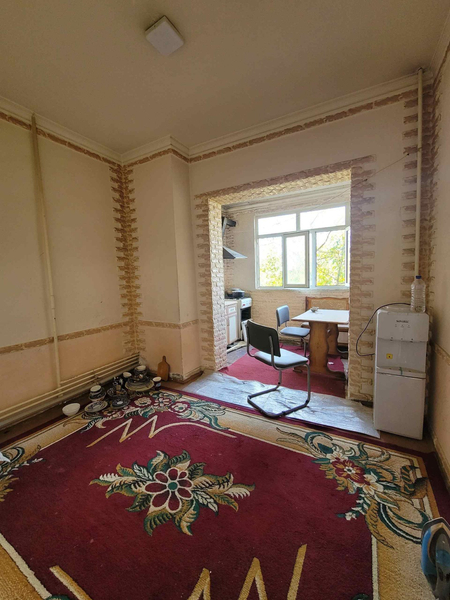 Юнусабад 19 квартал 2/4/5 (58²) продаётся квартира