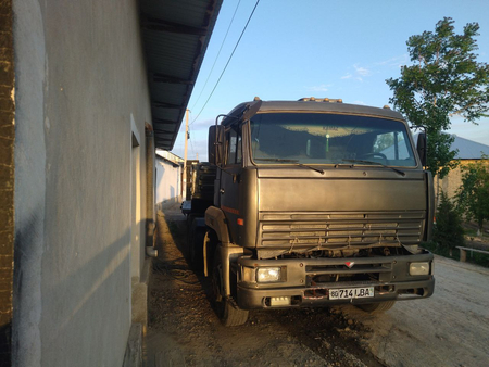 Kamaz tgach sotiladi