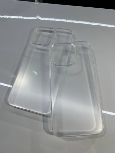 IPhone 15 pro & 15 pro .max chihol