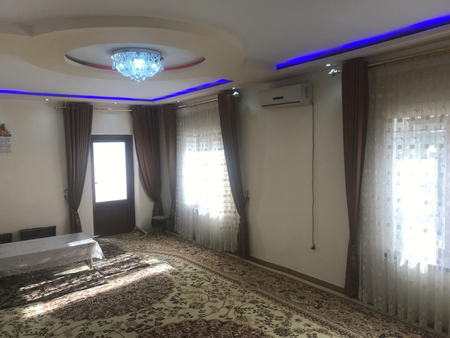 Уй сотилади.50000$