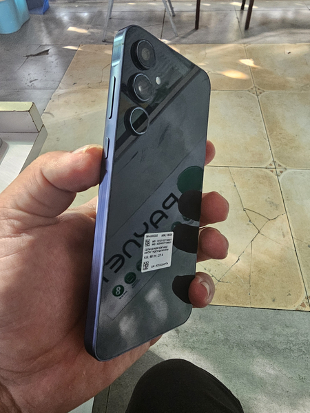 Galaxy a55 sotiladi 128/8