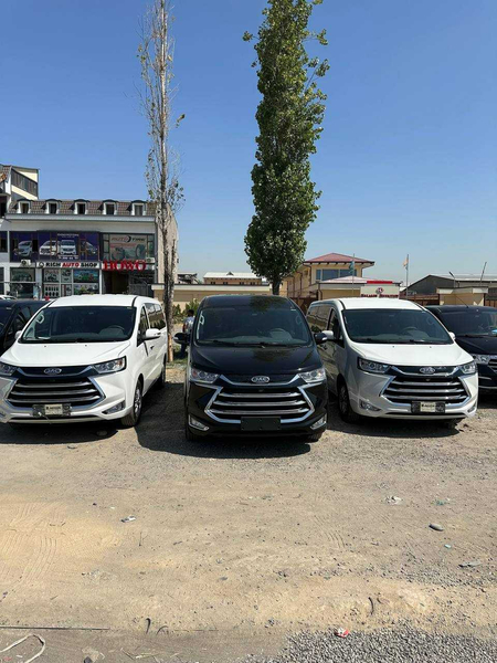 Jac M4 r16 oq qora 30% boshlang'ich to'lov/marshrutka,avtobus