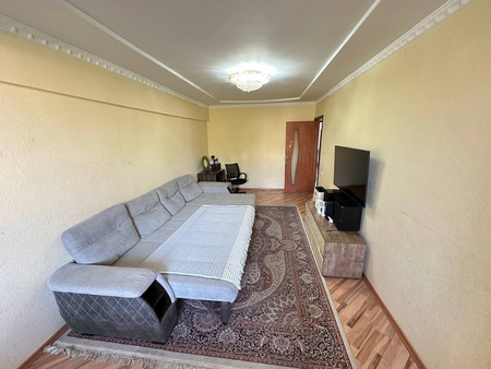 Продается 3/4/4 на Ц 5