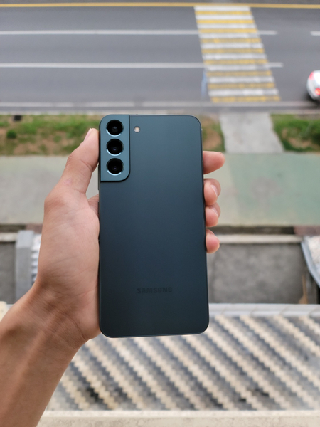 Samsung galaxy S22 plus