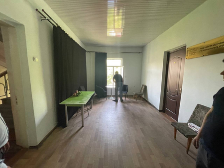 Чиланзар3 офис с ремонтом 25м² 2й этаж торговый центр чиланзар