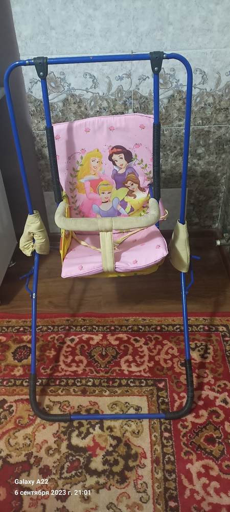 Продаётся Детский качели