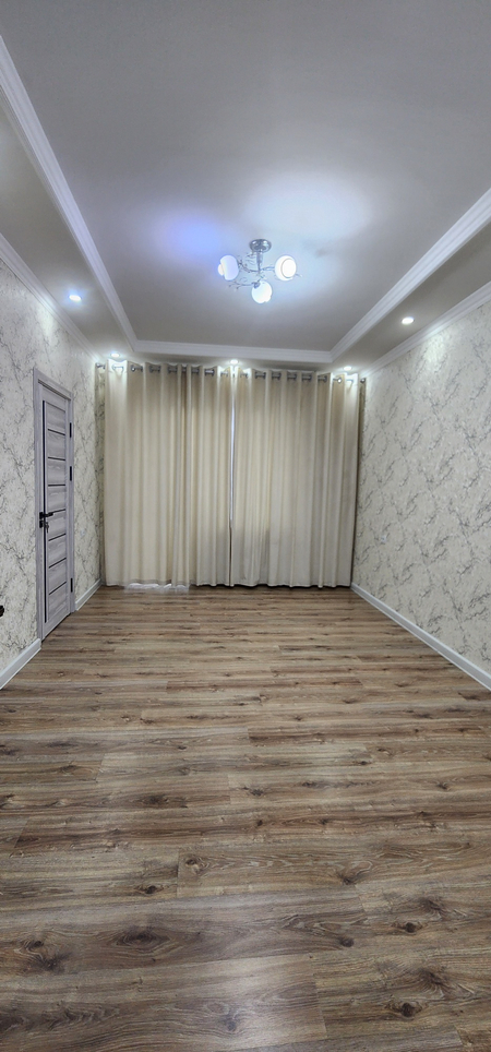 Метро Юнусобод 15кв 2*3комнатная новая евроремонт 1етаж не торец