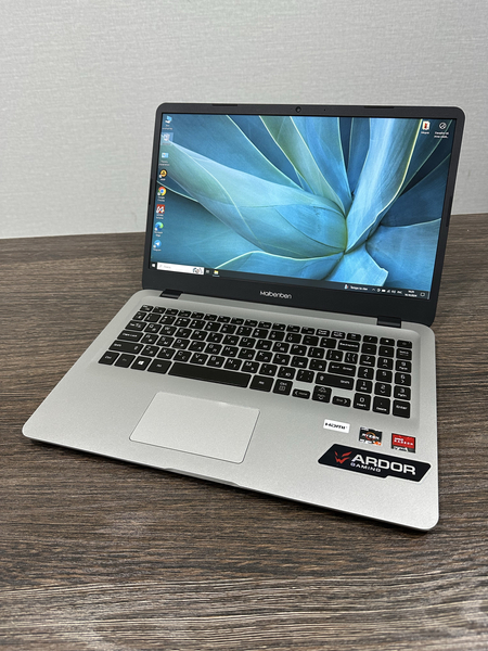 i3 ноутбук Acer Aspire E5 573, в отличном состоянии