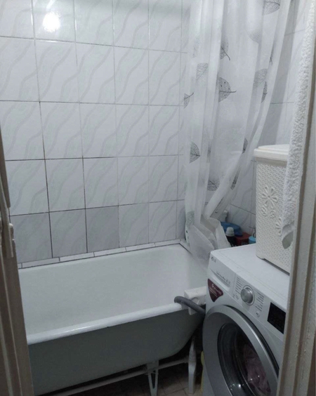 Продам 2/5/5 ком квартиру куйлюк массив 4
