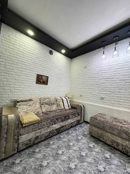 Срочно продаётся ДОМ 2,8 СОТ. 4-КОМ. 110м2 БОТАНИЧИСКИЙ САД