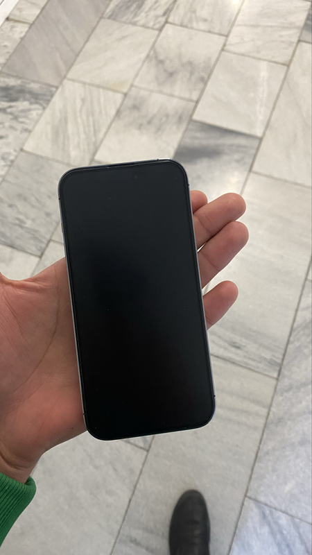 Iphone 14 pro purple