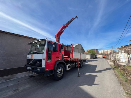 Volvo FL6  манипулятор год 2004 кран 3 тонн стрела 12 м