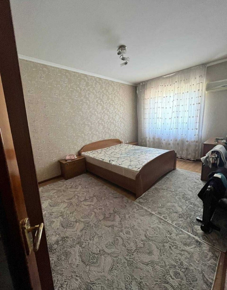 3 комнатная.Ул.Нукусская.130 кв.м.