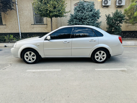 Naqt va arenda kelishamiz
