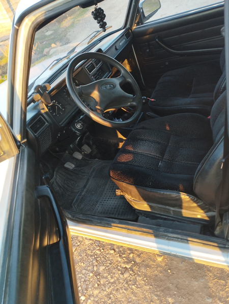 Vaz Lada 2107 sotiladi