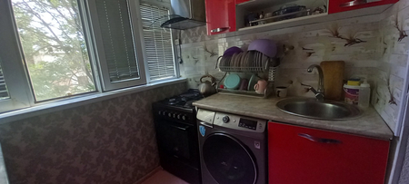 Срочно продаётся 3х комнатная квартира в Октябрьской.