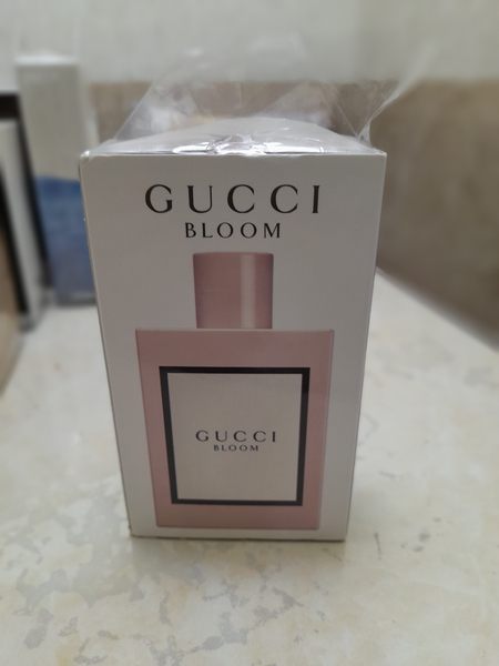 Trussardi sound of Donna, Gucci bloom, DKNY, Guerlain aqua allegori