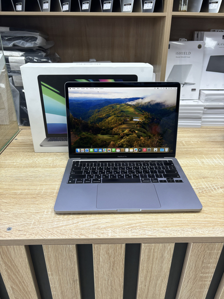 Macbook pro 2022 M2 8/512Gb