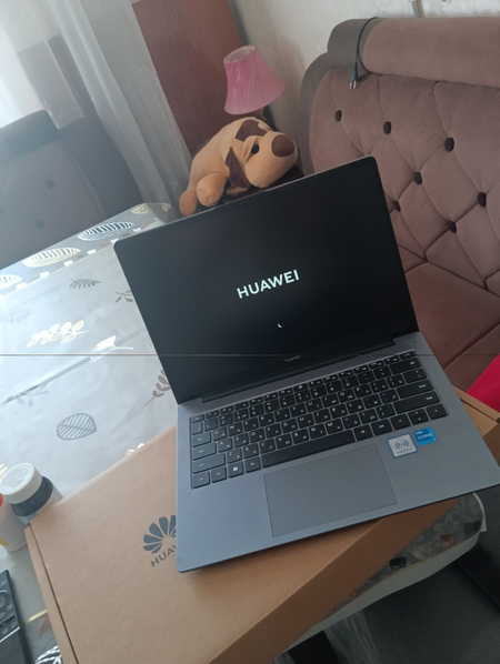 Продаю Ноутбук Huawei