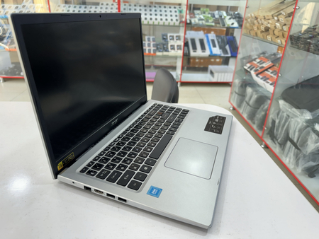 Acer 4500 protsessor arzon narxda 4/1000 gb
