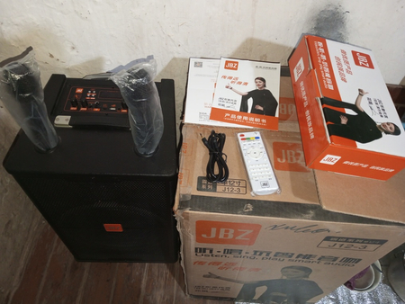 Jbz bassli baland ovozli kalonka