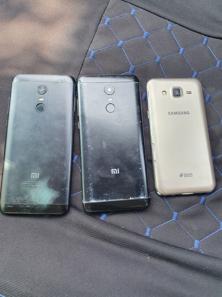 Redmi 5 va samsung j5 ekran singan