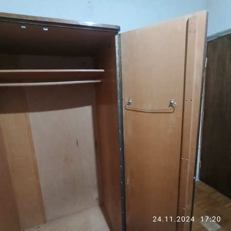 Продается шифонер б/у