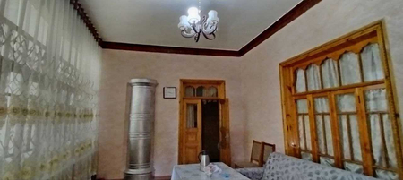Срочно продаётся дом 4хком  Ул. Лев Толстой