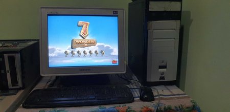 Stol kompyuter intel pentum 2.2