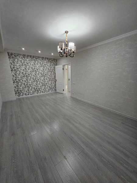 Massiv Koratosh 4/4/9/ maydoni 90m2 moljal  Makro