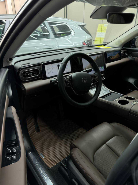 Leap Motor C11, Smart - 502 km