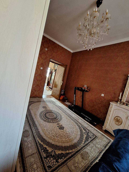 Срочно сотилади Сергели 6А да 2хона 52.000$