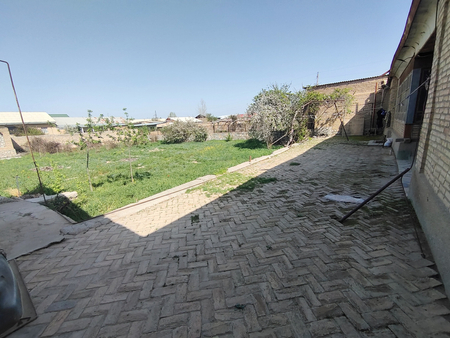 Navoiy, Karmana Tuman, Markaziy Narpay, Adolat koʻchasi 41-Uy