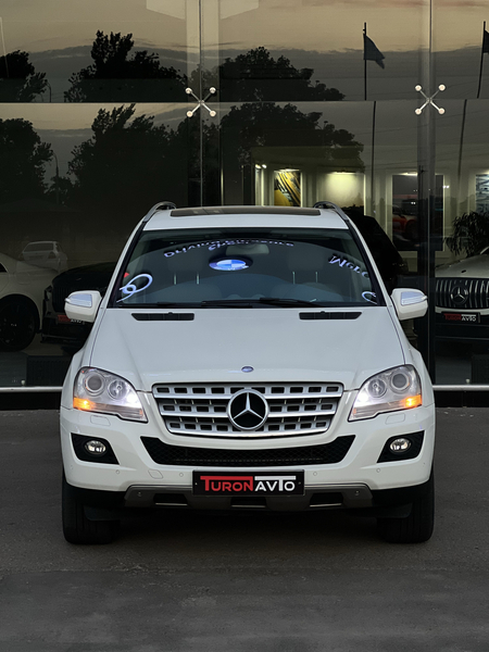 Mercedes Benz ML350