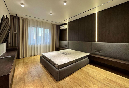 Продам Срочно 4-х комн квартиру Dream House 8 роддом Гаи Глинка