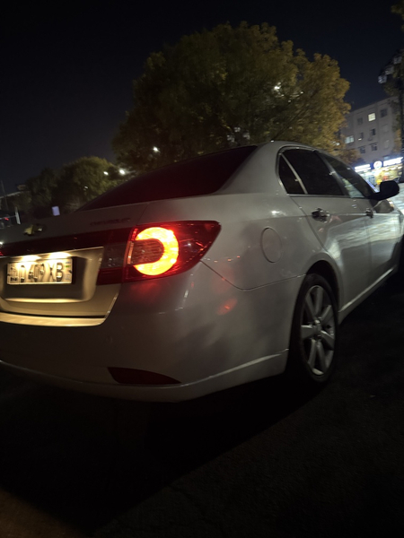 Chevrolet epica avtomat