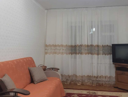 Своя. Спецплан, 2/3/4, с ремонтом, 72м², кирпич. Метро Космонавт, Мона