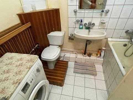 Ул.Бобура 2/2/4 кирпич 60м2/балкон 2х6, ор-р кафе Ариана