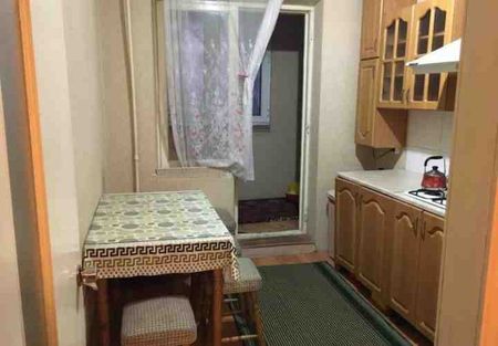 На 6 квартале Чиланзарского района продается квартира. 1/5/5