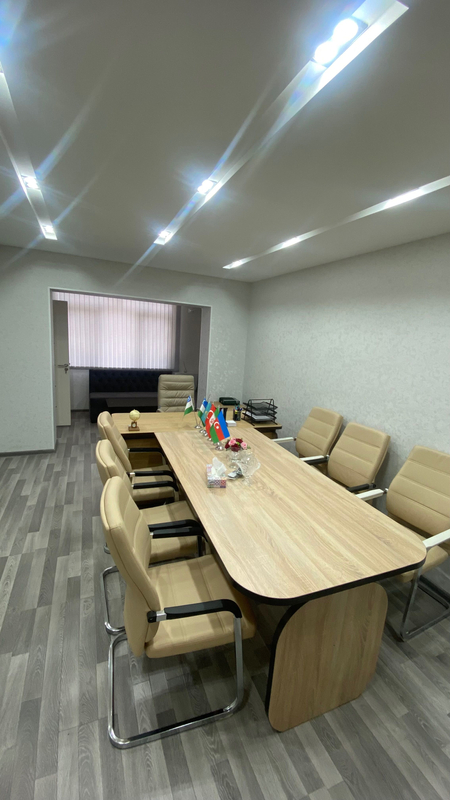 Продается офис Площадь 52м² Ориентир:Мархабо Дельфин Цена: 80.000 у.е.