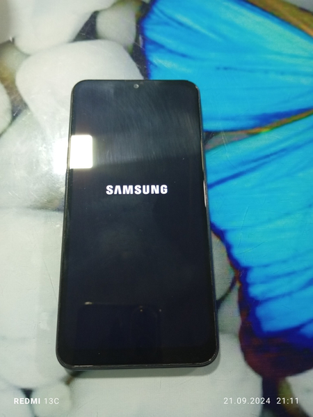 Samsung a 10s продам!