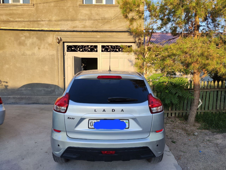 Lada X Ray 2019 sotiladi