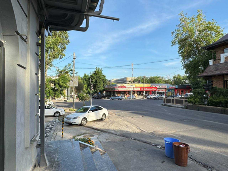 Продается нежилое 631м² Ор-р Луначарский