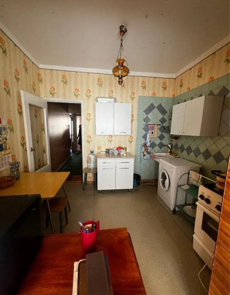 Сергели 3 - 4 / 5 / 5 Балкон 2х6 Ориентир: 7 школа