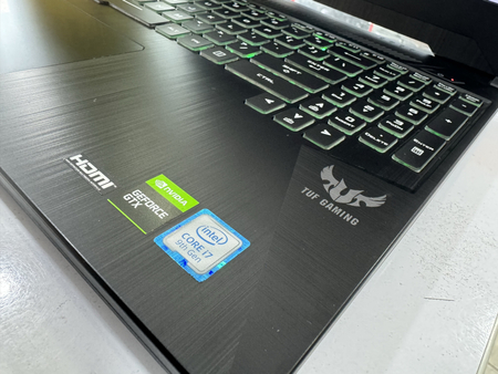 Asus tuf gaming core i7 sidan keldi oyin va katta dasturlar uchun